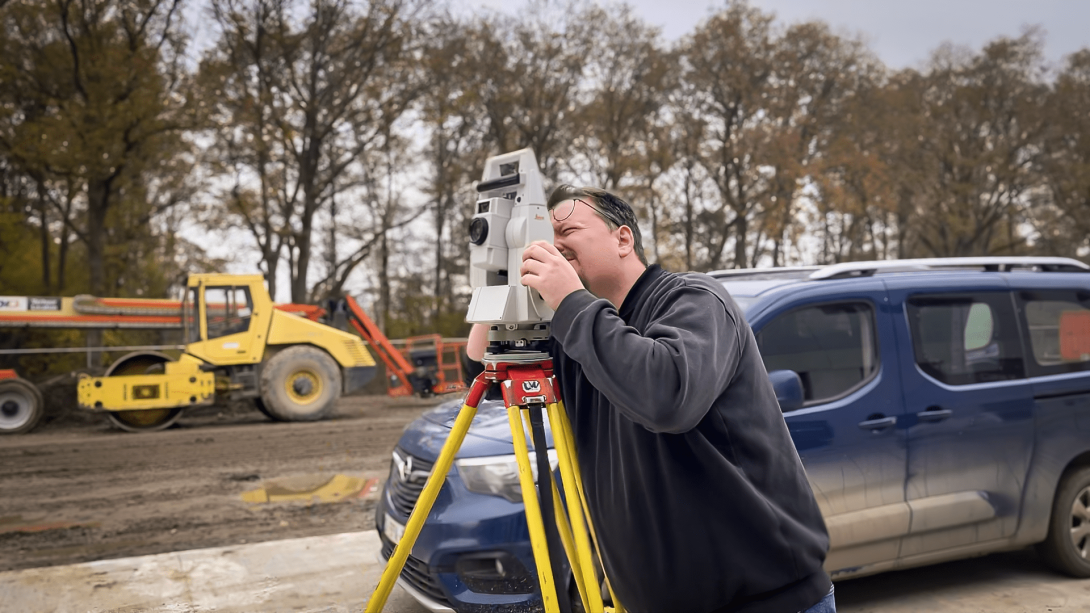 Meet the expert: Een dag uit het leven van landmeter Lukas Wijnen | United Experts Group
